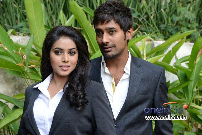 Nuvvila Nenila Movie Launch - Filmibeat