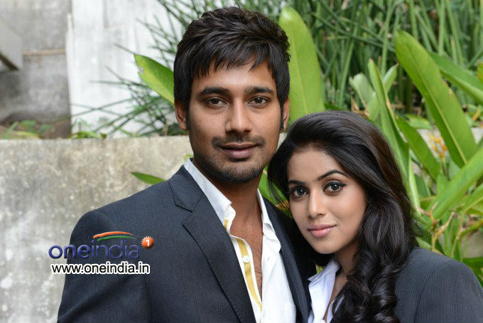 Nuvvila Nenila Movie Launch - Filmibeat