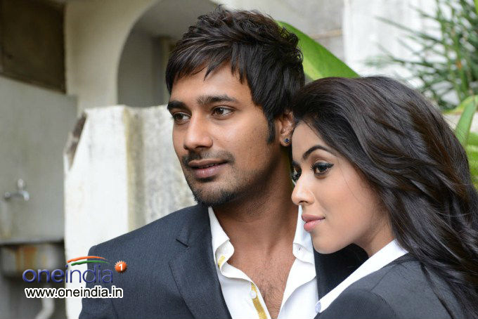 Nuvvila Nenila Movie Launch - Filmibeat