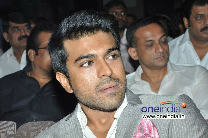 Thoofan First Look Launch - Filmibeat