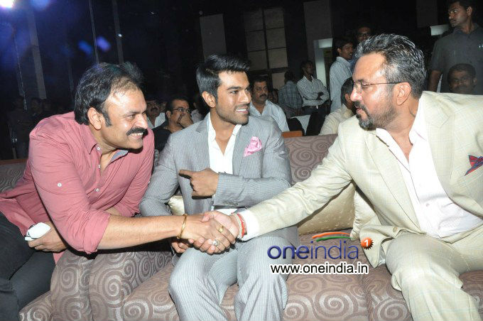 Thoofan First Look Launch - Filmibeat