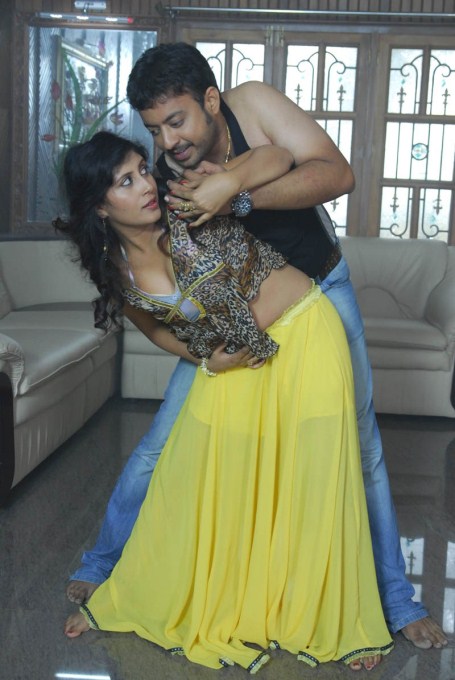 Vintha Kapuram Telugu Movie: Pooja, Shooting Stills, Location Photos ...