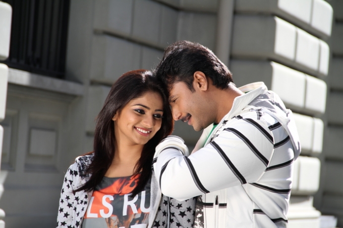 Bulbul Movie Poster & Photos | Bulbul Movie Location Pics | Bulbul ...
