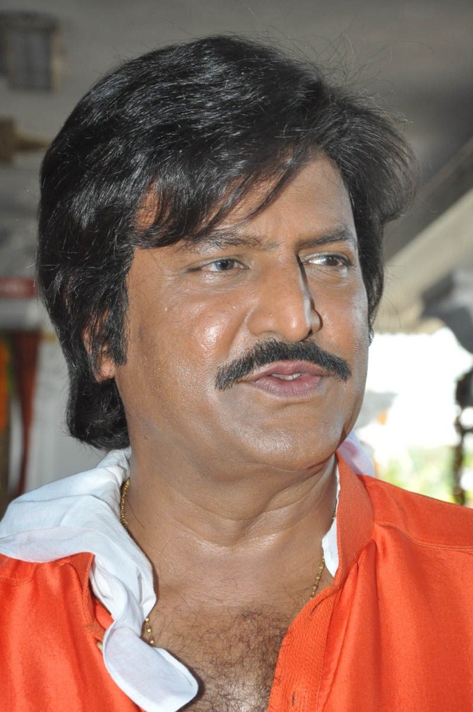 Pandavulu Pandavulu Tummeda Movie Launch - Filmibeat