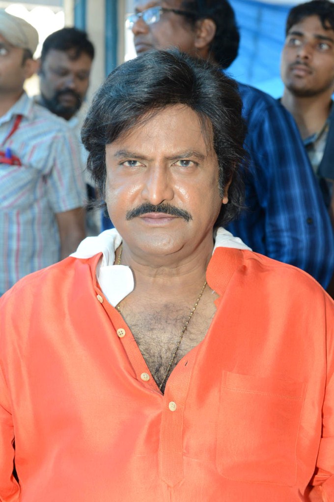 Pandavulu Pandavulu Tummeda Movie Launch - Filmibeat