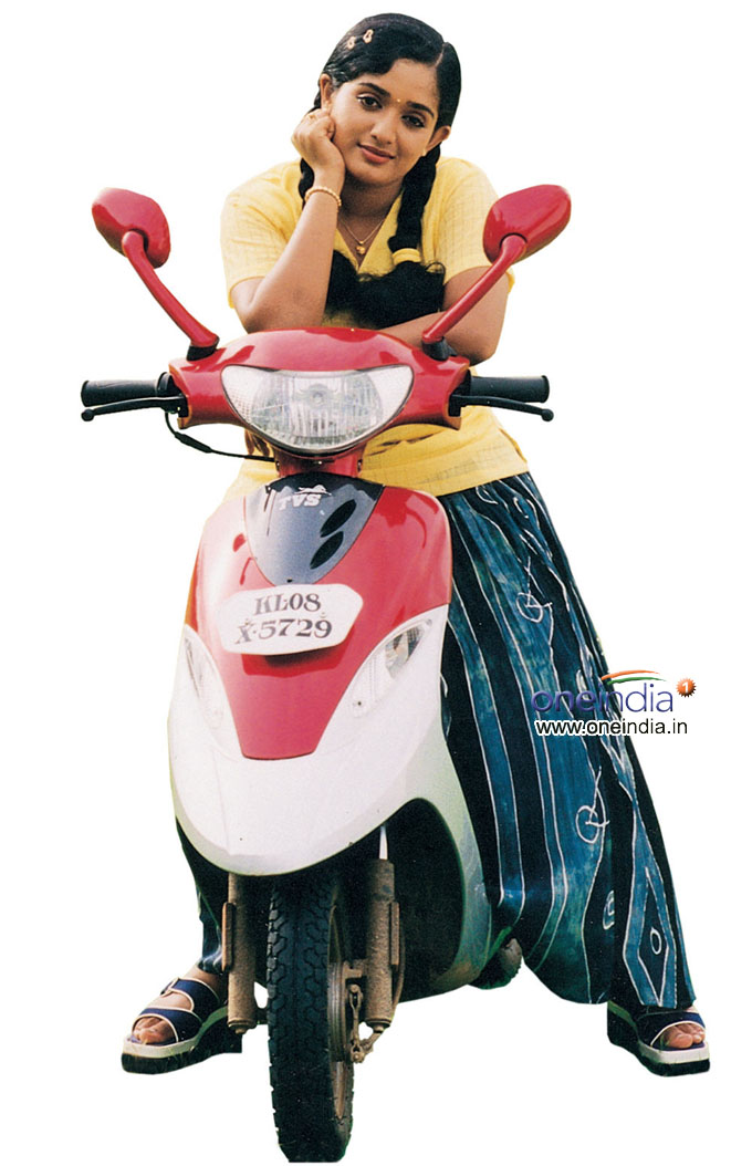 Two Wheeler Movie Poster & Photos | Two Wheeler Movie Location Pics ...