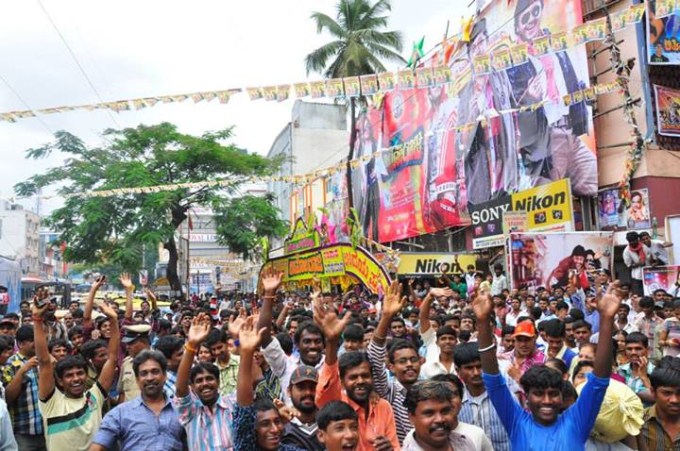 Auto Raja Film Promotion - Filmibeat