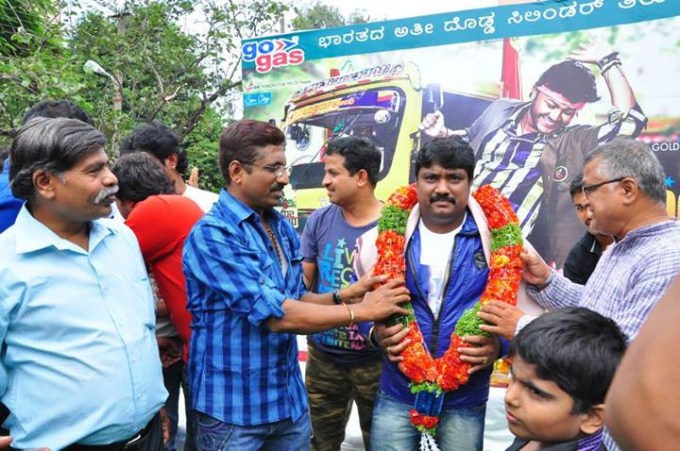 Auto Raja Film Promotion - Filmibeat