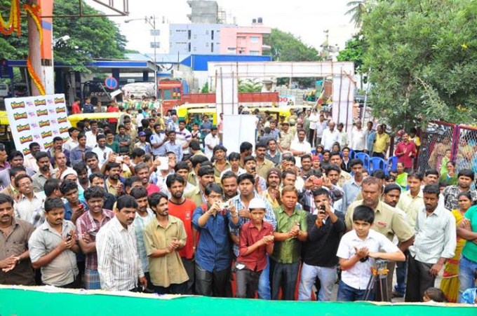 Auto Raja Film Promotion - Filmibeat