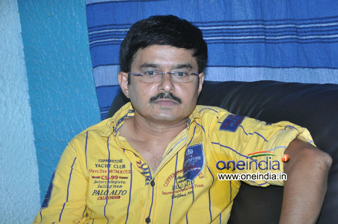 Pavithra Movie Director Janardhan Maharshi Press Meet - Filmibeat