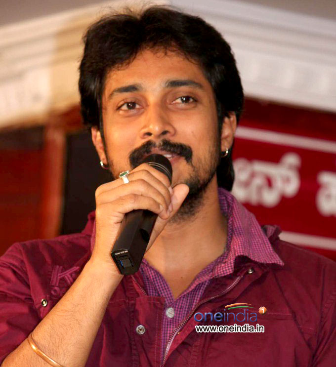 Actor Prem Kumar Press Meet - Filmibeat