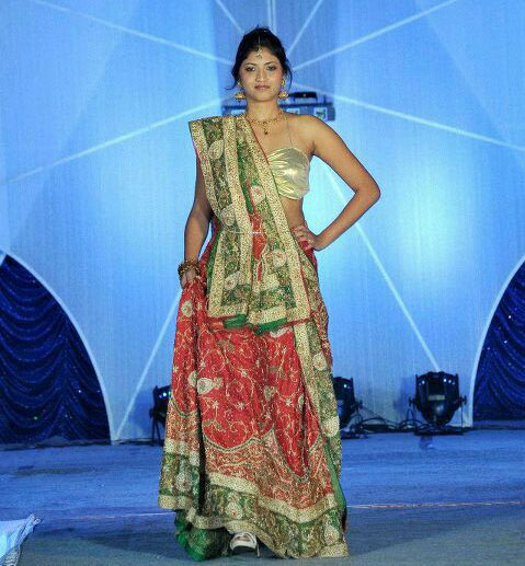 Sruthi (Actress) Photos: Find Latest HD Images, Pictures, Stills & Pics ...