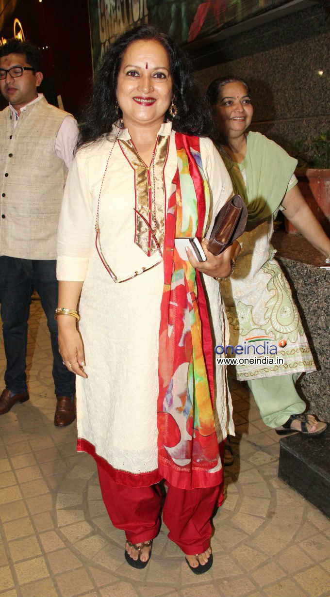 Special screening of film Besharam - Filmibeat