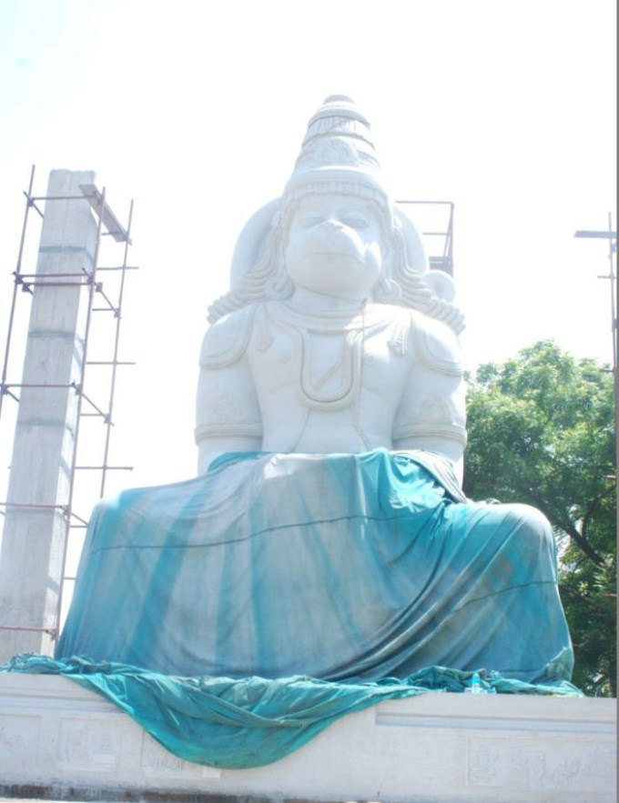 Actor Arjun Anjaneya Temple - Filmibeat