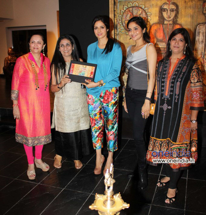 Sridevi at Rini Dhumal and Seema Kohli's Art Showcase - Filmibeat