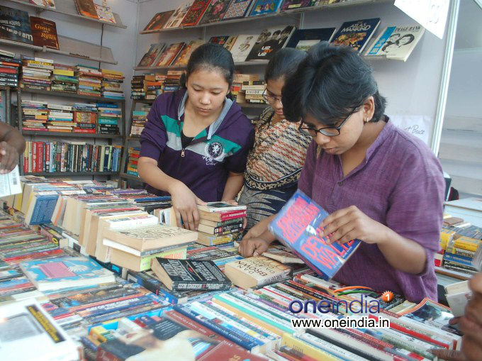 Book Mela in Hyderabad - Filmibeat