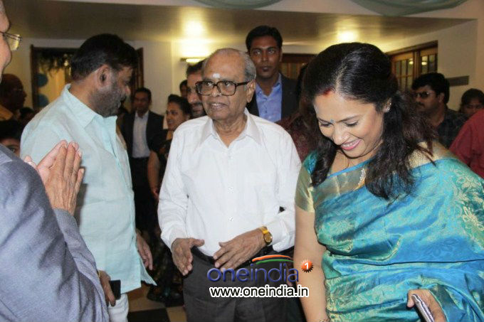 Director Lakshmi Ramakrishnan Daughter Shraddha Ashwin Raghav Reception ...