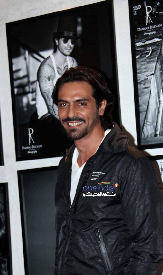 Dabboo Ratnani's Calendar 2014 Launch - Filmibeat