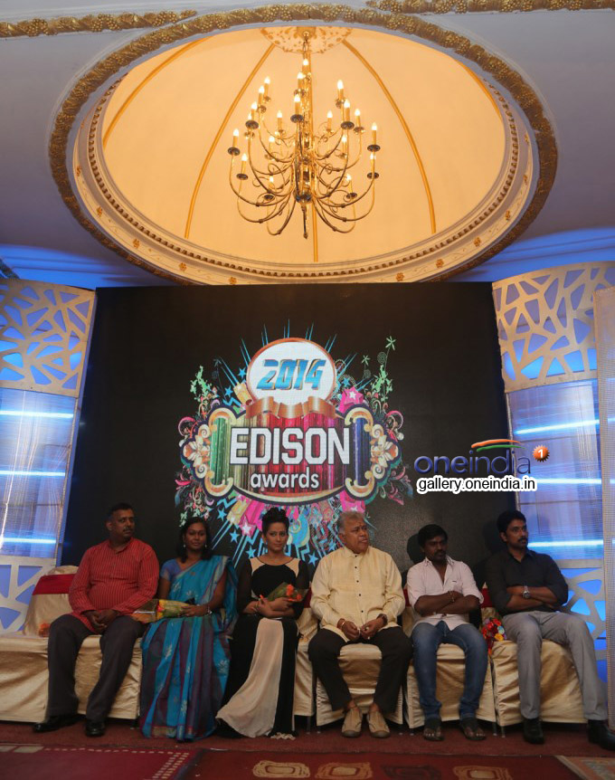 7th Year Edison Awards Press Meet - Filmibeat