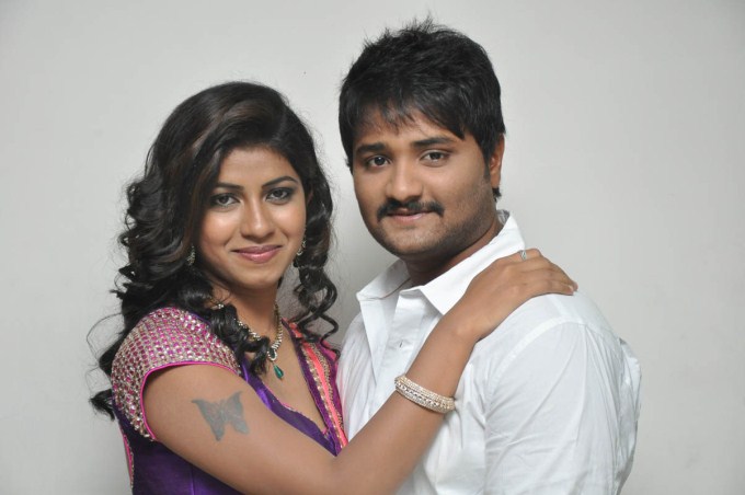 Oka Roju Em Jarigindi Telugu Movie: Pooja, Shooting Stills, Location ...