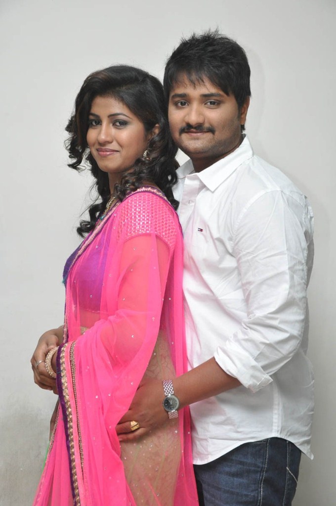 Oka Roju Em Jarigindi Telugu Movie: Pooja, Shooting Stills, Location ...