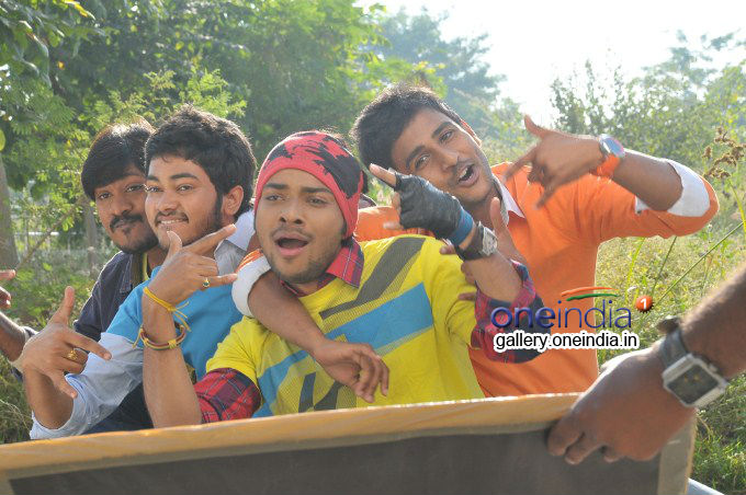 Nenu Naa Friends Telugu Movie: Pooja, Shooting Stills, Location Photos ...