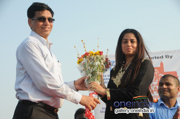 Floating Restaurant AB CELESTIAL Now in Mumbai - Filmibeat