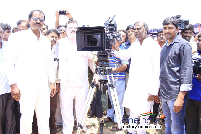 Sri Veera Madivala Machideva Film Launch - Filmibeat