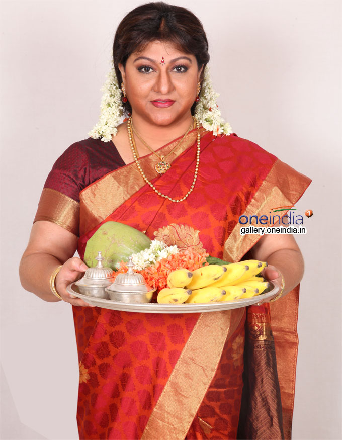 Malashri Photos | Malashri Latest HD Pics |Malashri New Images - Filmibeat