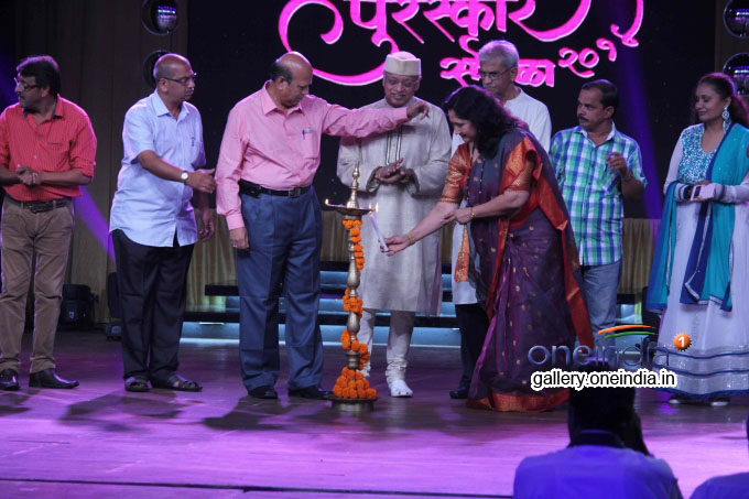 Akhil Bhartiya Marathi Chitrapat Mahamandal Awards - Filmibeat