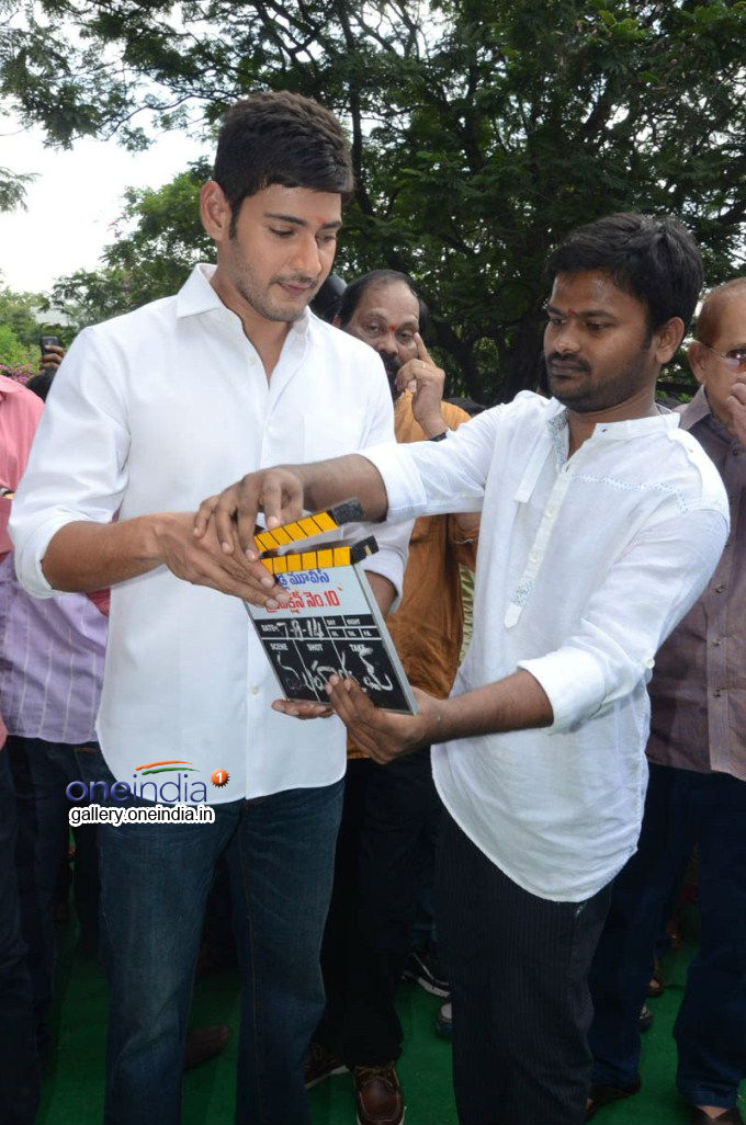 Naresh son Naveen Debut Movie Launch - Filmibeat