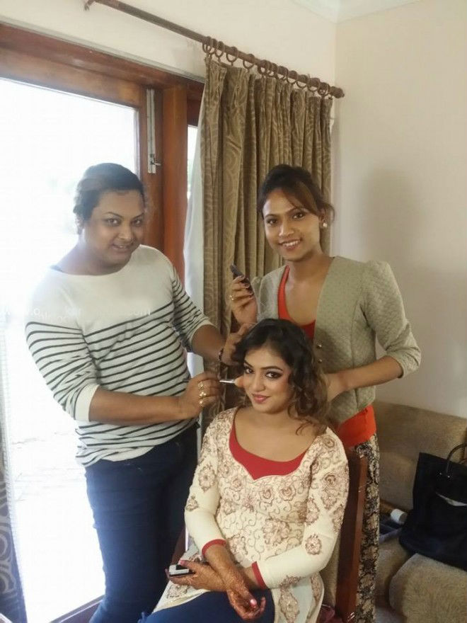 Nazriya Nazim's Mehndi Ceremony (Mailanchi Kalyanam) - Filmibeat