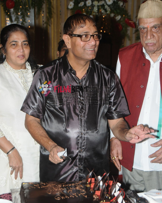 Ajay Kaul's Birthday Celebration - Filmibeat