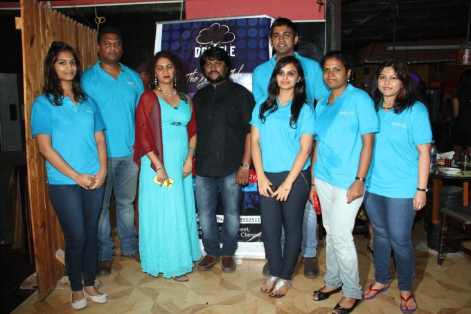 Drizzle Night Club Launch - Filmibeat