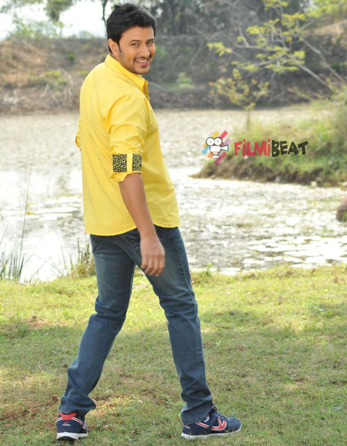 Namaste Telugu Movie: Pooja, Shooting Stills, Location Photos & First ...