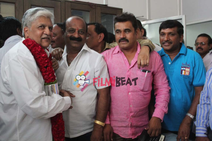 Rajendra Singh Babu Takes Charge As KCA President - Filmibeat
