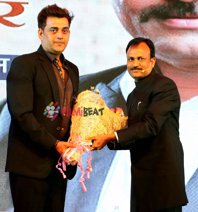 Anil Kapoor Launched Book On Life Of 'Dr. Mahesh Kishan Motewar ...