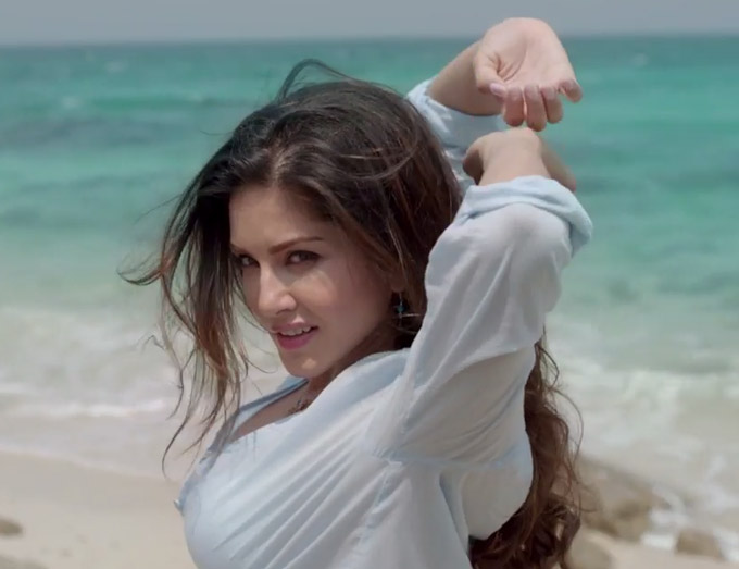 Sunny Leone in Manforce More AD - Filmibeat