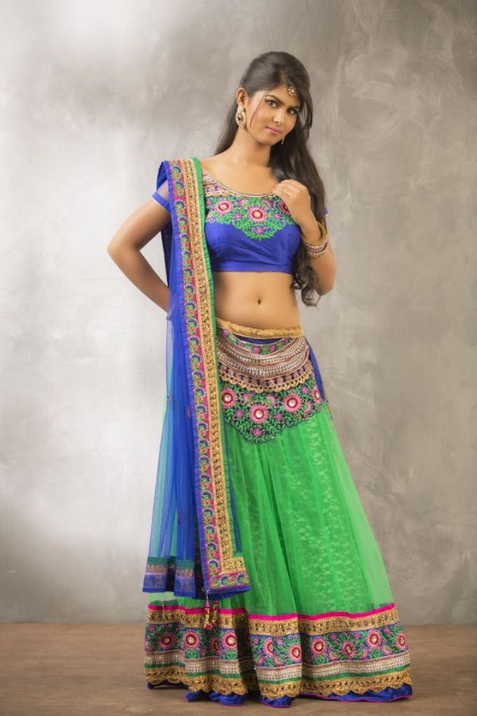 Upasna Photos: Find Latest HD Images, Pictures, Stills & Pics - Filmibeat