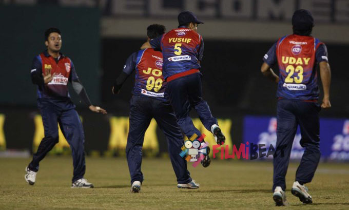 CCL 5 : Bhojpuri Dabanggs Vs Bengal Tigers - Filmibeat