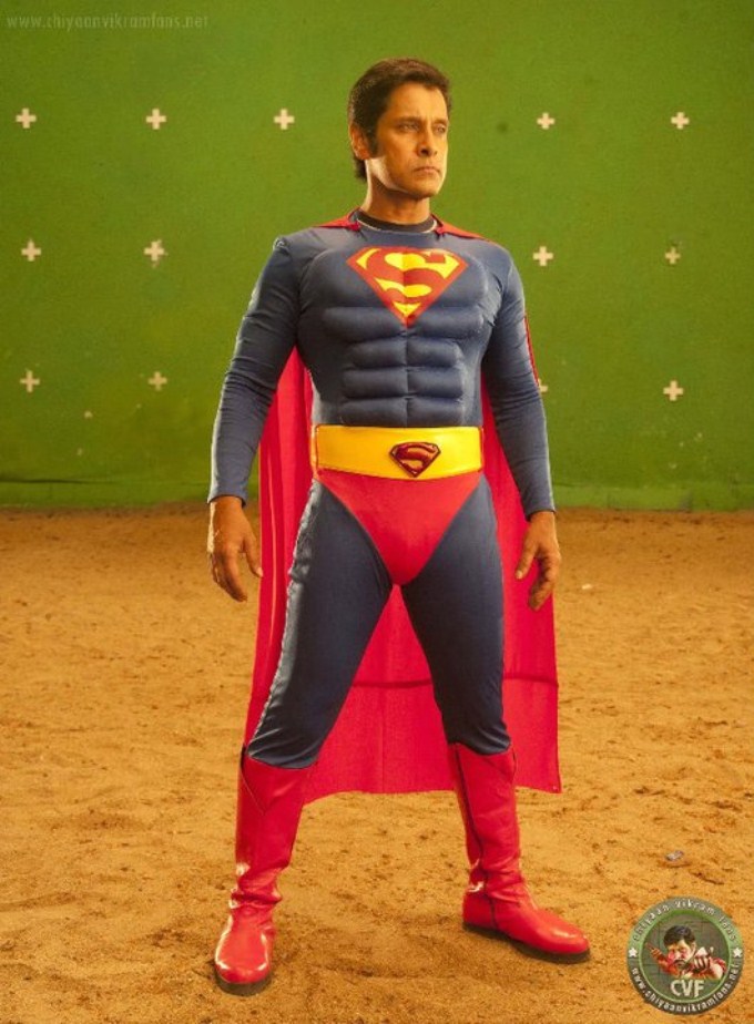 Chiyaan Vikram's Different Looks - Filmibeat