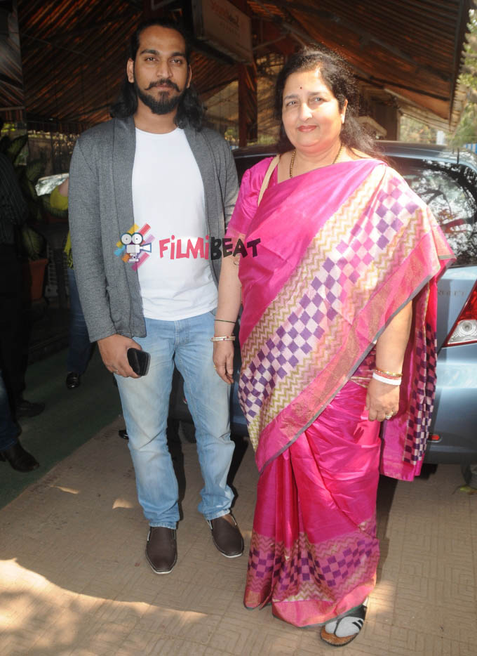 'Krishna Ki Murli' Movie Launch - Filmibeat