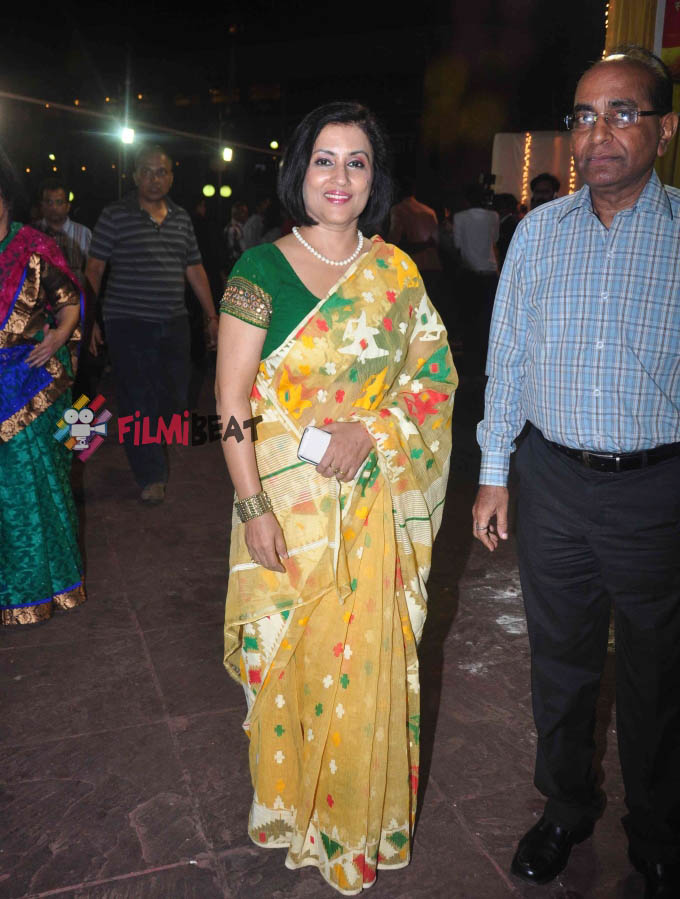 Celebs At Hum Log Awards - Filmibeat