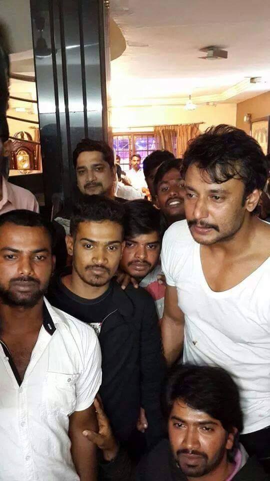 Darshan 37th Birthday Celebration - Filmibeat