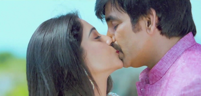 Famous Lip-Locks In Tollywood - Filmibeat