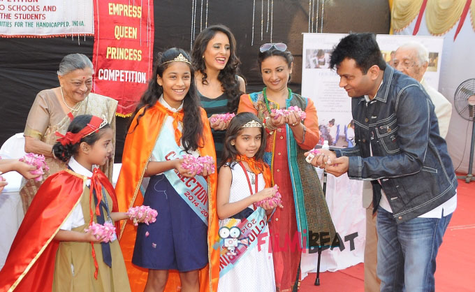 Divya Dutta Celebrate Eco-Friendly Holi With Eco-Friendly Colours ...