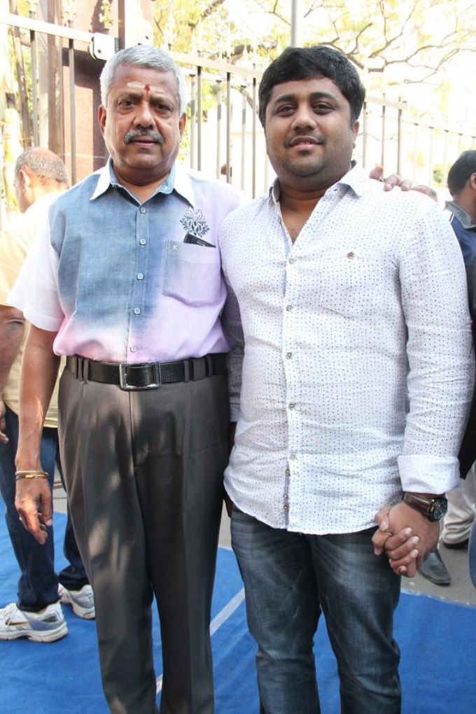 Inji Iduppazhagi Movie Launch - Filmibeat