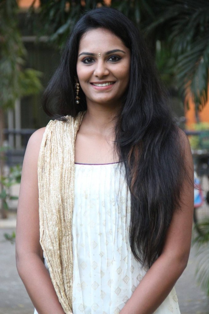 Lakshmi Priya Photos: Find Latest HD Images, Pictures, Stills & Pics ...