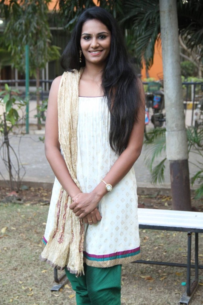 Lakshmi Priya Photos: Find Latest HD Images, Pictures, Stills & Pics ...