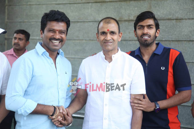 Vinay Rajkumar New Film Script Pooja - Filmibeat